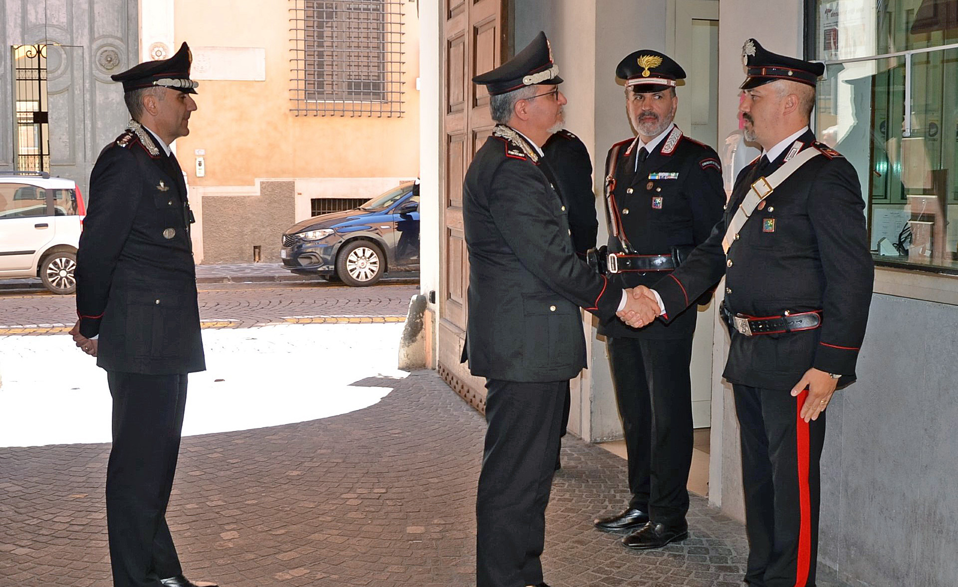 Carabinieri, Generale Giuseppe De Riggi in visita ufficiale a Mantova ...
